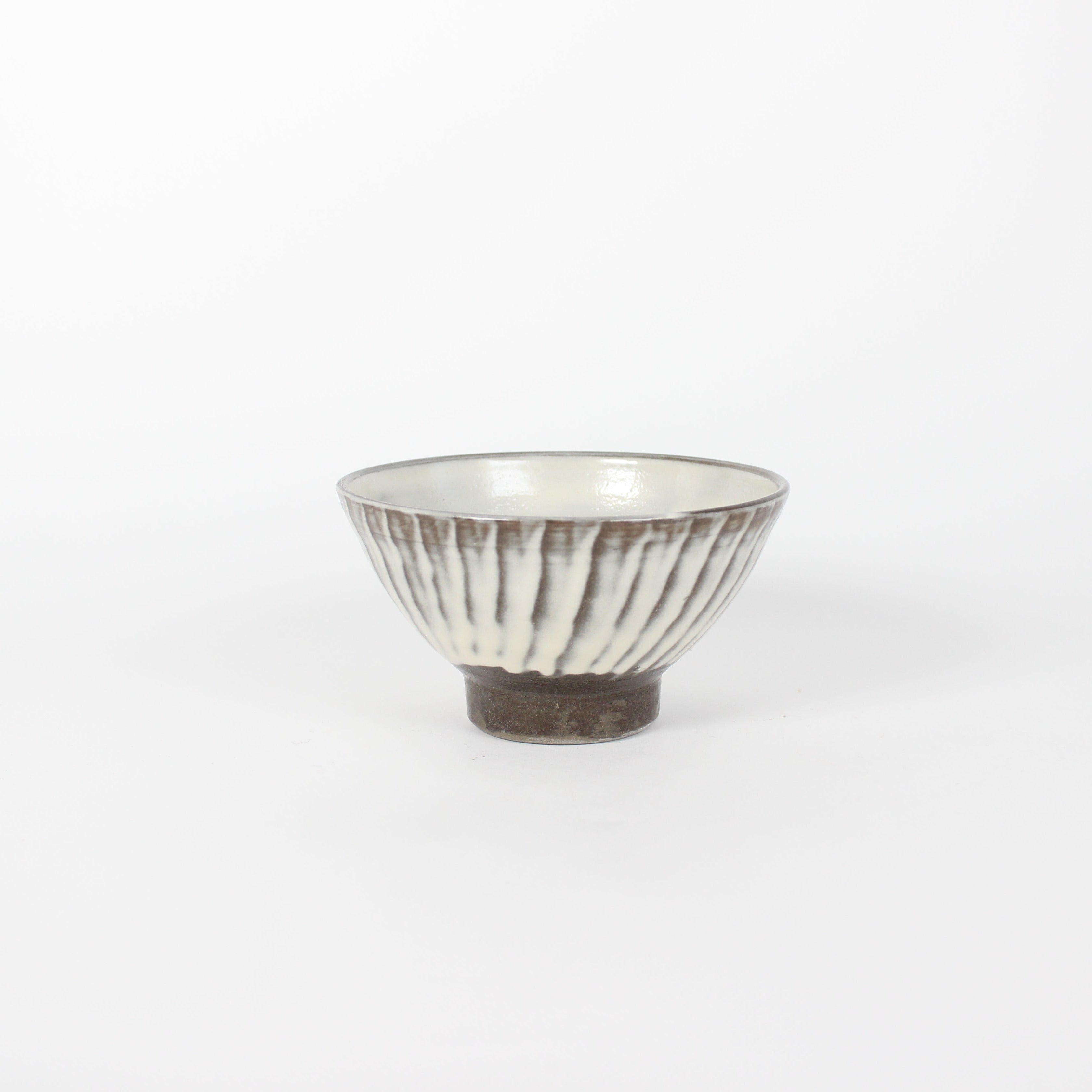Japanese Onta-Yaki Hakeme Ceramic Bowl – EarthenArchive